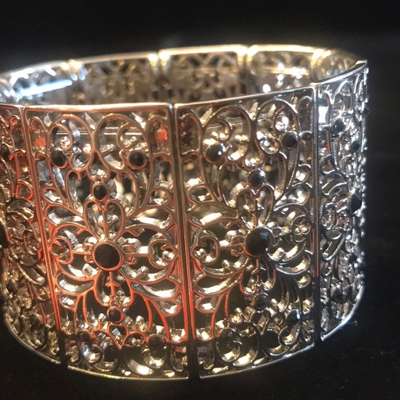 White House Black Market | Jewelry | Whbm Bracelet | Poshmark